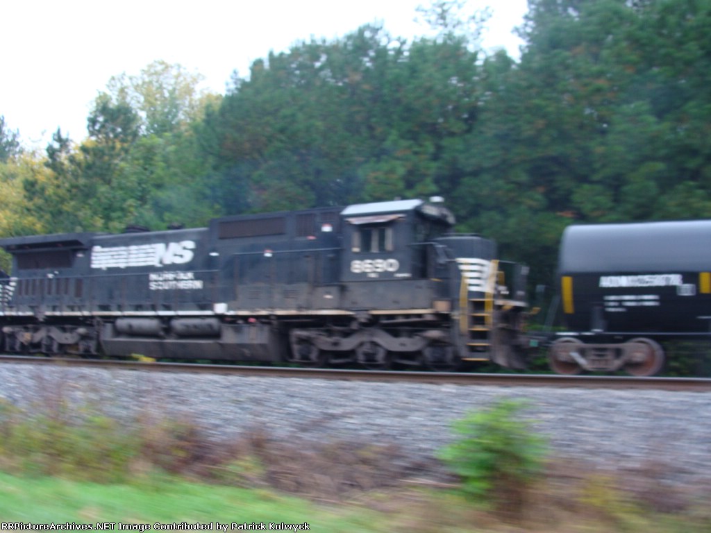 NS 8690